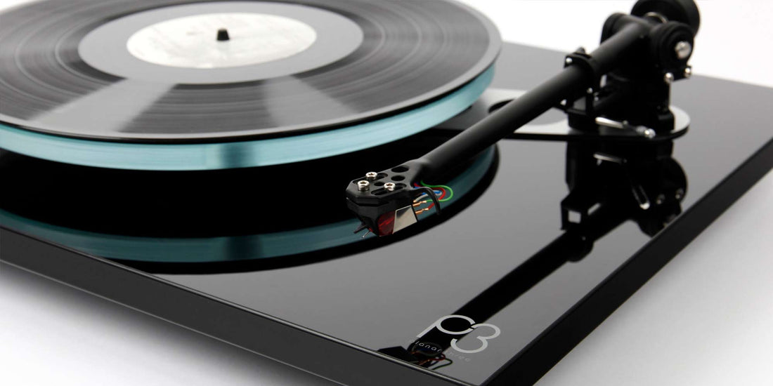 Rega Planar 3 Turntable | Iconic British Hi-Fi Vinyl Player – Soundline ...